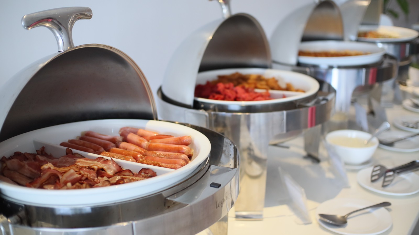 La Union Hotel & Resort with Complimentary Breakfast Buffet